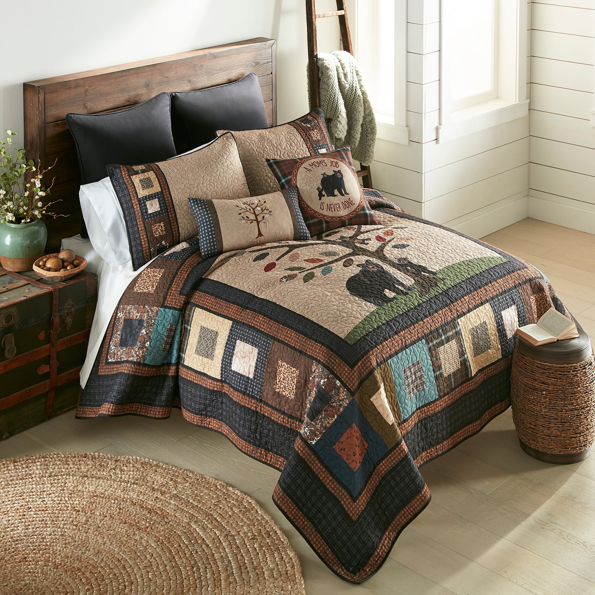 Green Mountain Bear Tree Quilt Set | The Cabin Shack
